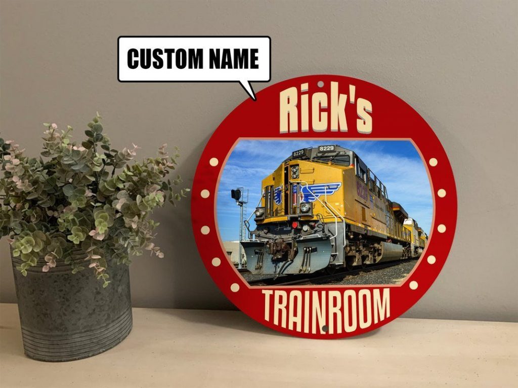 Personalized UP Union Pacific railroad round sign 07267 - Rustypod Store