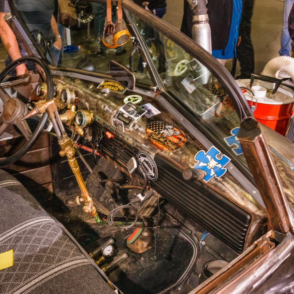 Hot Rods: A Blend of Art and Engineering - Rustypod Store